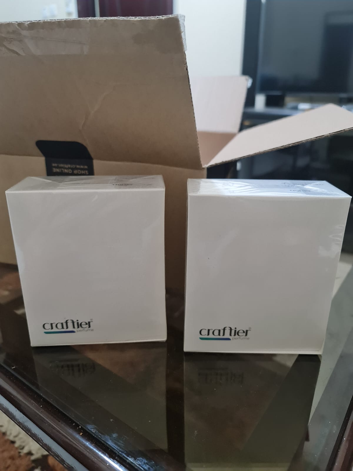 Ambery Leather - Craftier Perfumes